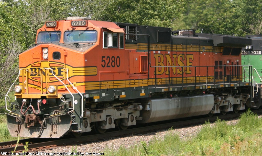 BNSF 5280